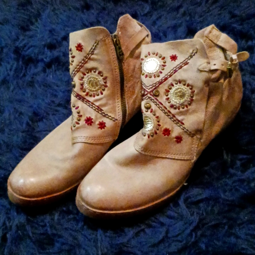 As98 Ankle Boots - Gem